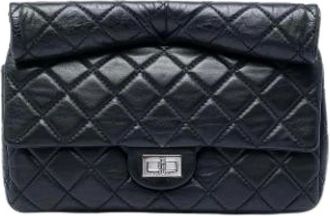 Chanel Sac bandouli&egrave;re matelass&eacute; en cuir dagneau Pre-owned - Femme - Pre-owned - Noir - Taille: ONE Size