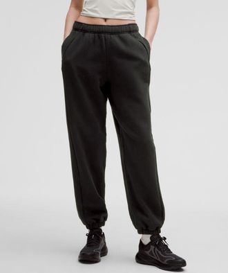 lululemon Scuba Jogger im Oversized Fit mit mittelhohem Bund Regular f&uuml;r Frauen - Gr&ouml;&szlig;e 2XS in Black