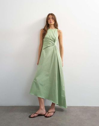 Topshop Robe longue en serg&eacute; de coton avec col nageur et d&eacute;tail pliss&eacute; sur le c&ocirc;t&eacute; - Vert sauge