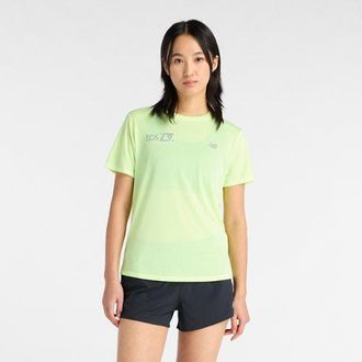 New Balance Femme London Edition RC Essential T-Shirt en Vert, Polyester, Taille XS