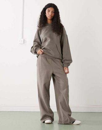 Weekday Pantalon de jogging ample densemble - Gris moyen