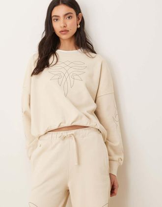 Wrangler x Lainey Wilson - Sweat densemble style cow-boy - &Eacute;cru-Neutre