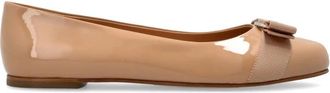Ferragamo Femme, Chaussures, Beige, Taille: 38 1/2 EU Ballerines Varina