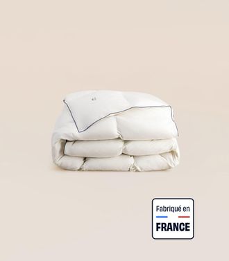 Tediber Couette universelle 140x200 cm - Respirante - Toute saison - Fabriqu&eacute;e en France - Garantie 5 ans - Microfibres recycl&eacute;es - Tediber