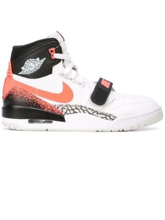 Nike Jordan baskets montantes Air Jordan Legacy 312 NRG hot lava - Blanc