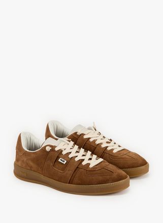 P448 Baskets &agrave; bout rond