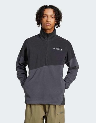 adidas Terrex - Multi Climawarm - Fleece-Anorak in Schwarz / Carbon