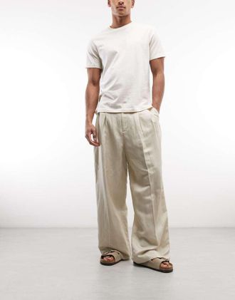 Weekday Pantalon large ajust&eacute; en lin avec pinces sur lavant - Beige-Marron