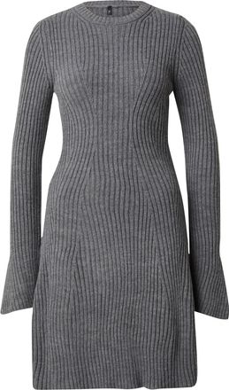 Trendyol Kleid