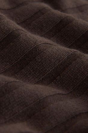 Next Midikleid Gekn&ouml;pftes, geripptes Midikleid mit langen &Auml;rmeln (1-tlg)