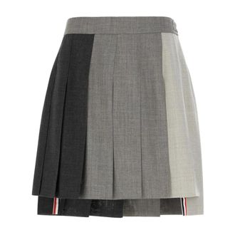 Thom Browne Femme, Jupes, Gris, Taille: 36 FR Gonne &eacute;l&eacute;gant pour un look tendance