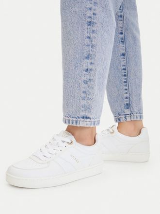 Guess Sneakers Guess FLPNAM ELE12 Wei&szlig;