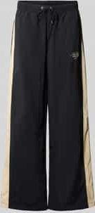 Nike Relaxed Fit Sweathose mit Label-Detail
