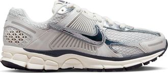 Nike W NIKE ZOOM VOMERO 5