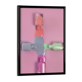 artboxONE Poster mit schwarzem Rahmen 18x13 cm Fashion Vier Mal Nagellack - Bild nagellack Essie Farben