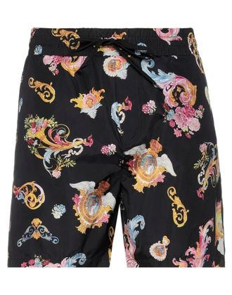 Versace HOSEN & R&Ouml;CKE - Shorts & Bermudashorts auf YOOX.COM