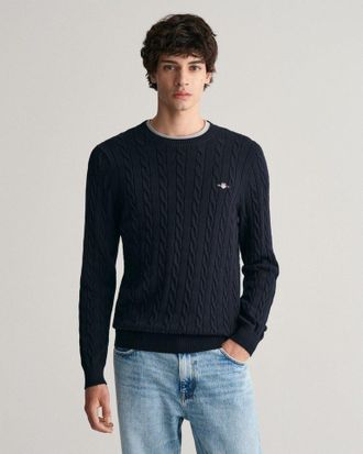GANT Strickpullover COTTON CABLE C-NECK mit Wappen-Logostickerei auf der Brust