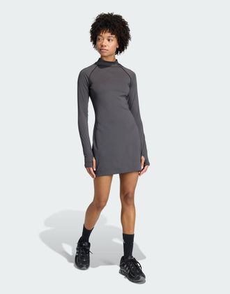 adidas Originals Minikleid in Utility Black-Schwarz