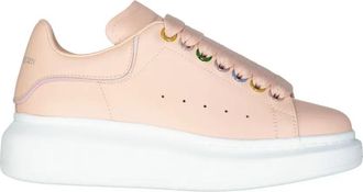 Alexander McQueen Alexander McQueen Low-Top Sneaker - Chunky White Sole Sneakers With Perforated Detaili - Gr. 34 (EU) - in Beige - für Damen