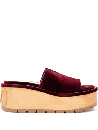 Valentino Garavani logo-detail sandals - Rouge