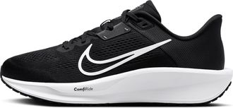 Nike Herren Quest 6 Sneaker, Black White Iron Grey, 42.5 EU