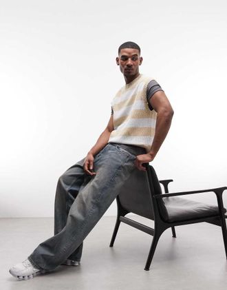 Weekday Gestreiftes Strick-Tr&auml;gertop in Blau und Beige