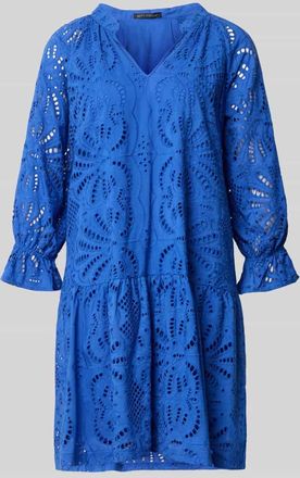Betty Barclay Relaxed Fit Kleid in Kniel&auml;nge mit floralem Allover-Lochstitching