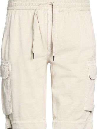 Circolo 1901 HOSEN & R&Ouml;CKE - Shorts & Bermudashorts auf YOOX.COM