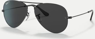 Ray-Ban Aviator Total - Polarisierte Pilotensonnenbrille in Schwarz mit Gläsern in Schwarz