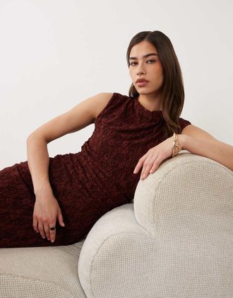 Nobody's Child Cece - Robe mi-longue sans manches avec superposition en dentelle - Bordeaux-Rouge