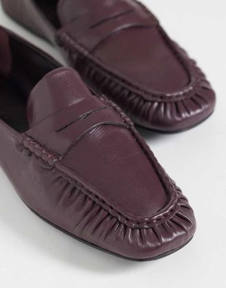 Asos Micha - Hochwertige, weiche Loafer aus Leder in Burgunderrot