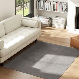 HOMCOM Tapis Salon 160 x 120 cm Tapis &agrave; Poils Longs, Lavable en Machine, antid&eacute;rapant, en Fausse Fourrure, pour Salon, Chambre &agrave; Coucher, Bureau, Gris Clair