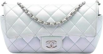 Chanel Sac bandouli&egrave;re matelass&eacute; Pre-owned - Femme - Pre-owned - Bleu - Taille: ONE Size