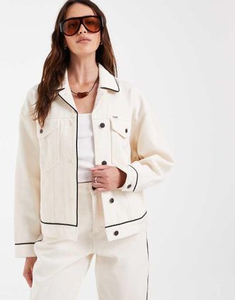 Wrangler Cowgirl-Jacke in Wollwei&szlig;
