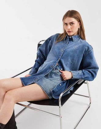 Levi's Denim-Hemd mit Emoidey-Detail in Mittelblau