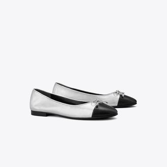 Tory Burch Damen Ballerina mit Zehenkappe in Silber/Schwarz