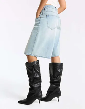 Bershka verstellbare Slouchy-Heel-Stiefel in Schwarz