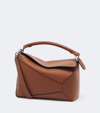 Loewe Henkeltasche Puzzle Edge Small aus Leder