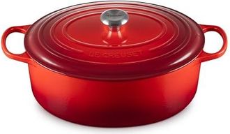 LE CREUSET Le Creuset Signature Gusseisen-Bräter mit Deckel, Ø 35 cm, Oval, Für alle Herdarten und Induktion geeignet, Volumen: 8,9 l, 7,375 kg, Kirschrot, 21178