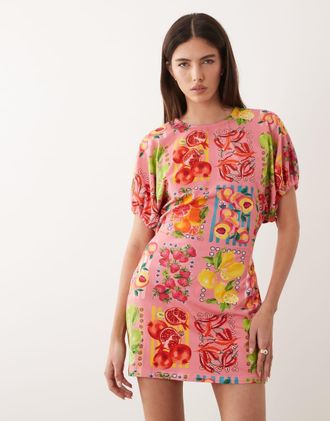 Never Fully Dressed Kurz&auml;rmliges A-Linien-Minikleid mit Obstmuster-Rosa
