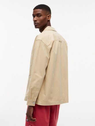 Tommy Jeans Hemdjacke TJM ESSENTIAL OVERSHIRT leicht &uuml;berschnittene Schultern, halbgespreizter Kragen