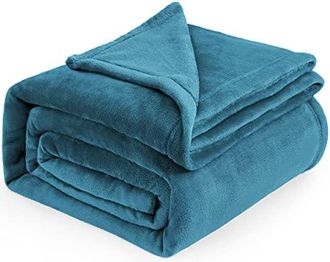 Bedsure Plaid Couverture Polaire Douillette - Plaid Polaire Douce et Chaude 220 x 240 cm, Couverture de Canapé Lit 2 Personnes, Grand Jeté de Canapé en Flanel