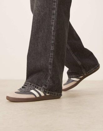 adidas Originals Samba OG - Sneaker in Dunkelgrau und Weiß