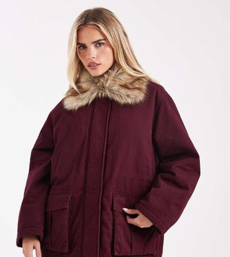Miss Selfridge Parka avec col en fausse fourrure - Bordeaux-Rouge
