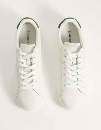 Lacoste Carnaby Set Sneaker in Wei&szlig; und Khaki-Multi