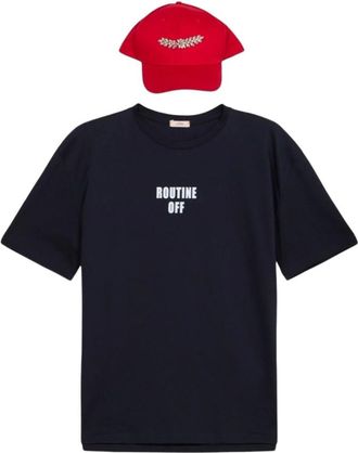 Oltre Femme, Tops, Bleu, Taille: 44 FR T-shirt avec casquette assortie