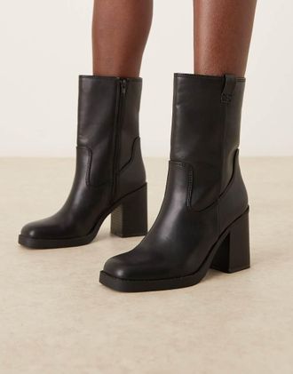Asos Ruby - Ankle Boots zum Hineinschl&uuml;pfen in Schwarz mit Blockabsatz