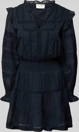 Neo Noir Minikleid mit V-Ausschnitt Modell Aran