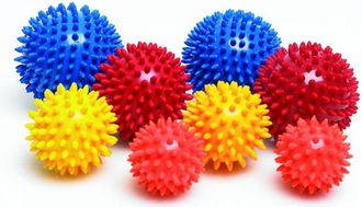 Togu Noppenball Massageball Igelball, 9 cm rot