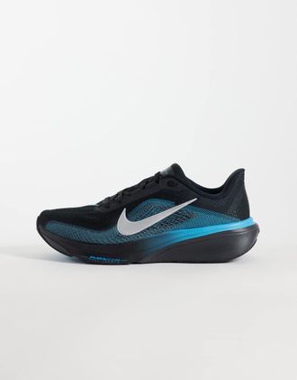 Nike Air Zoom Pegasus 42 Sneaker in Schwarz und Blau
